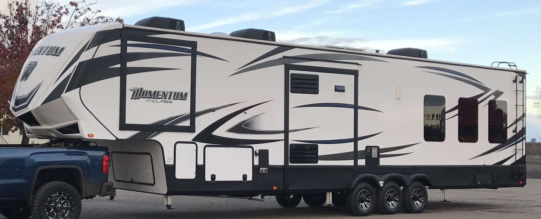 Momentum M-Class 395M For Sale - Grand Design Toy Haulers - RV Trader