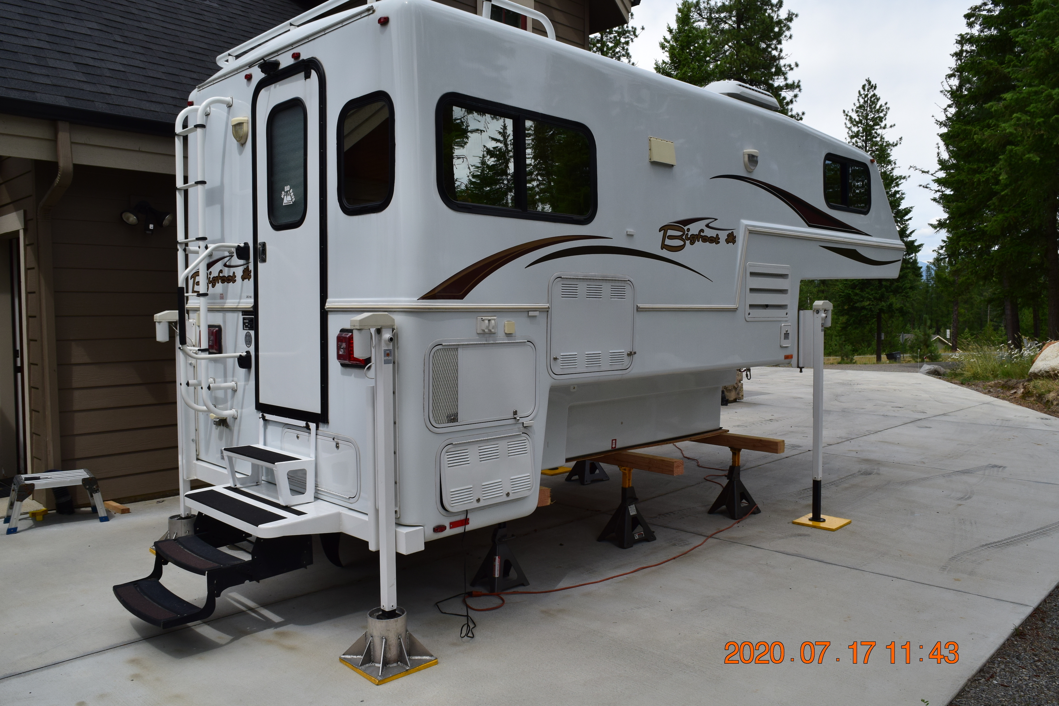 Truck Campers For Sale - RV Trader
