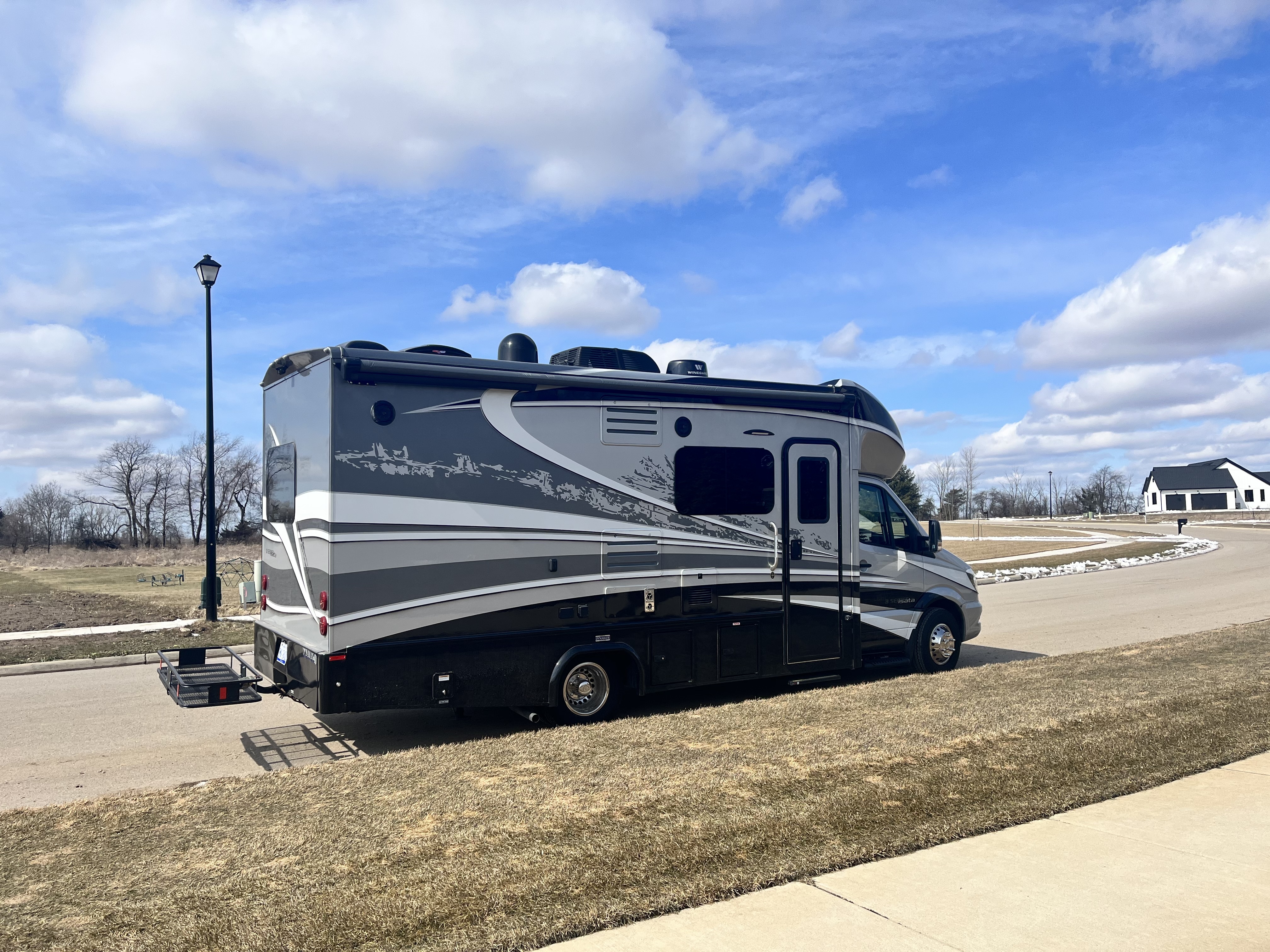 Isata 3 Series For Sale - Dynamax Corp Class C Motorhomes - RV Trader