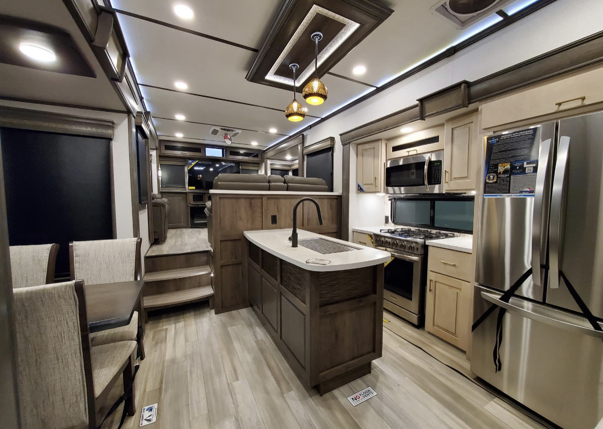 Paradigm For Sale - Alliance Rv RVs Near Me - RV Trader