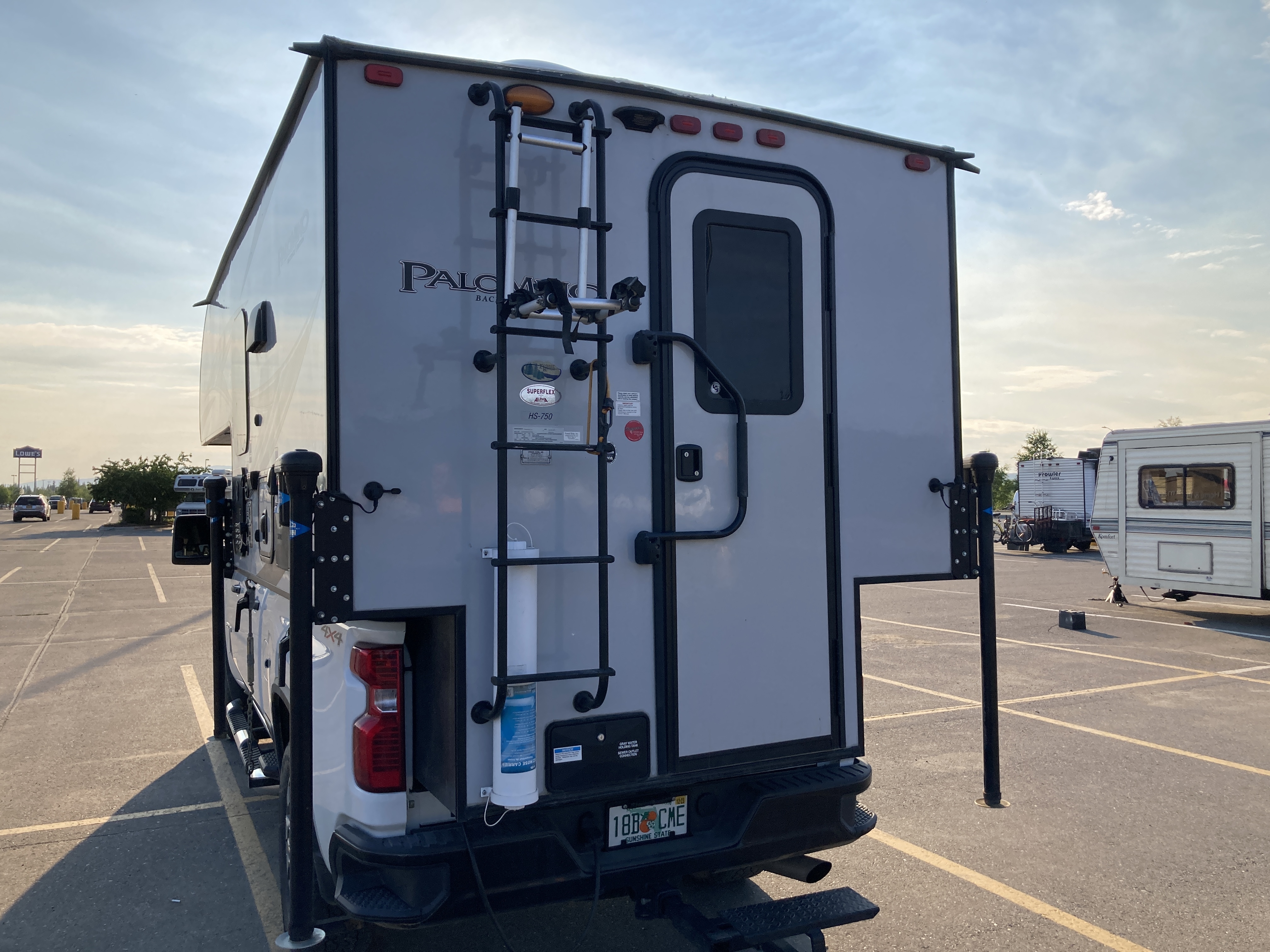 Backpack Edition For Sale - Palomino Truck Campers Near Me - RV Trader