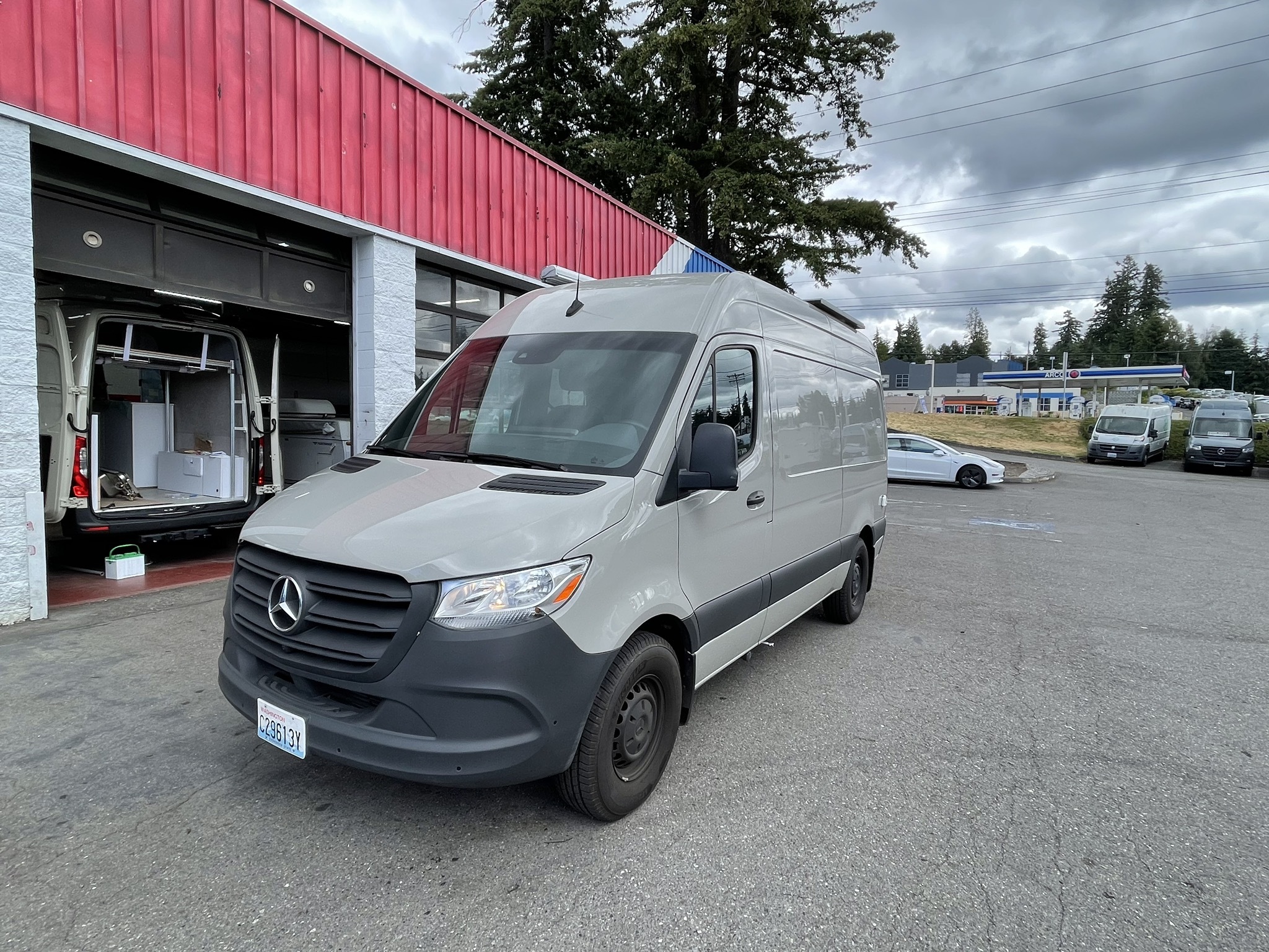 Sprinter For Sale Sleeps 4 - Mercedes-Benz Class B Motorhomes Near Me ...