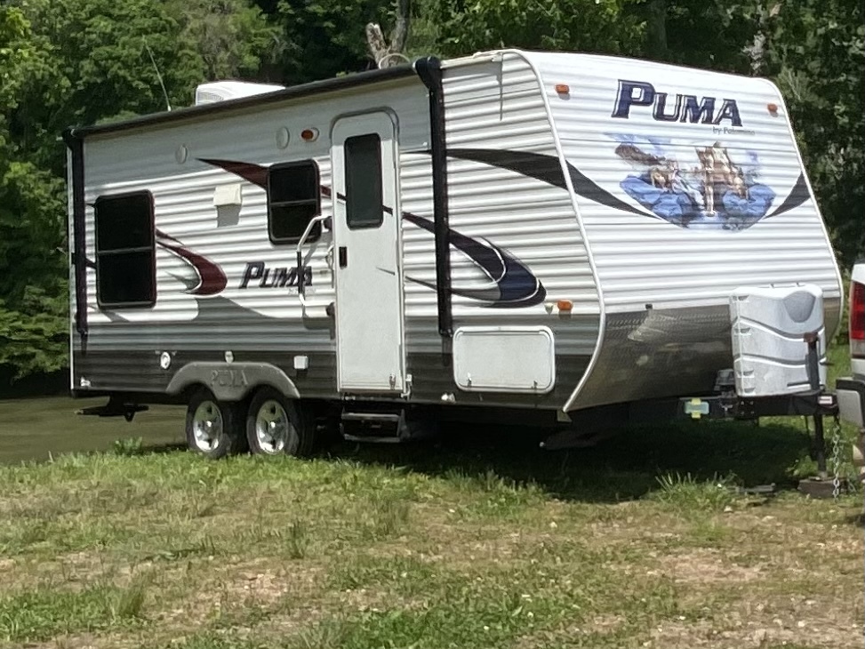 2012 Palomino PUMA 19RL, Springfield - 5023562503 - RVtrader.com